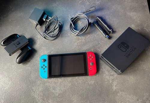 Nintendo Switch + 307 игр