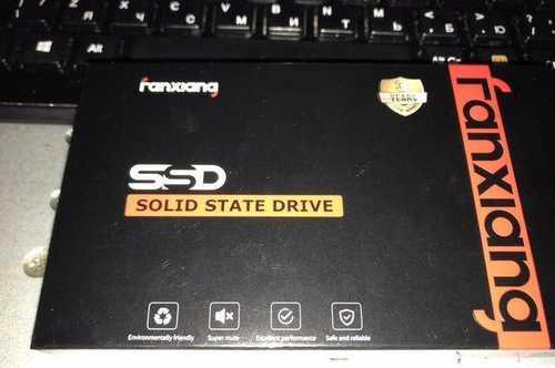 Жесткий диск 1 тб твердотелый SSD 2,5