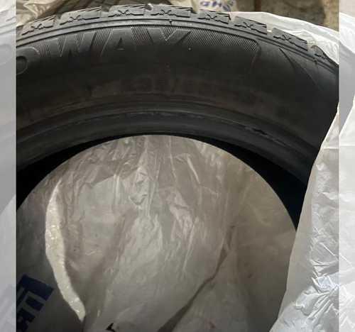 Headway HW505 235/50 R18