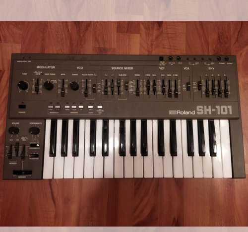 Roland SH-101 — оригинал 1983