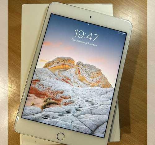 iPad mini 4 128gb