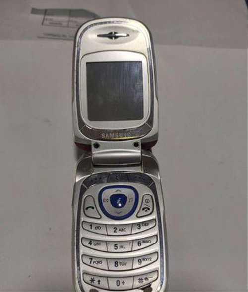 Samsung SGH-T500 со стразами от Swarowski