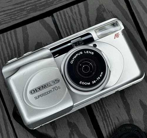 Пленочный фотоаппарат Olympus Superzoom 70G