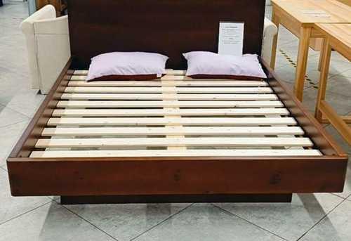 Кровать из массива сосны 160х200