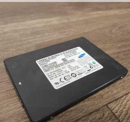 SSD 256Gb Samsung PM851 SATA 2,5"