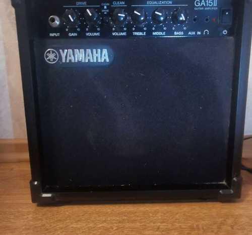 Комбо усилитель yamaha ga15II