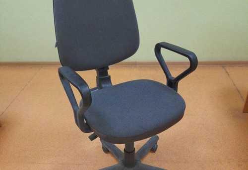 Компьютерный стул для офиса или дома