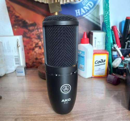 Студийный микрофон akg p120