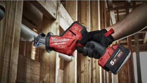 Сабельная пила milwaukee M18 fuel