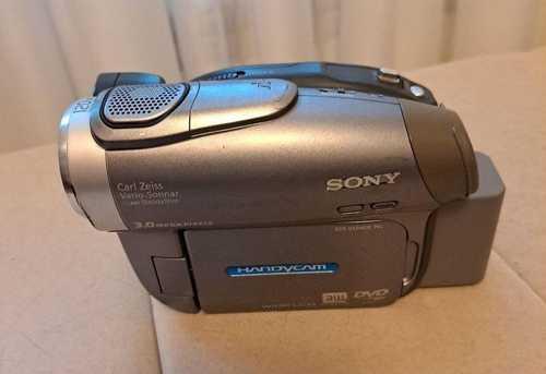 Видеокамера Sony handycamDCR-DVD403e
