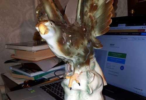 Статуэтка фарфоровый орел