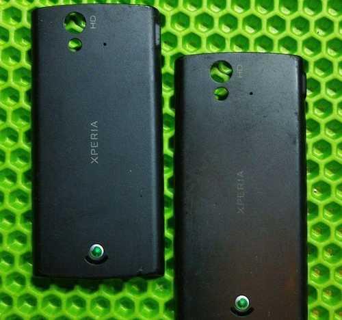 Sony Ericsson Xperia Ray ST18i задняя крышка черн