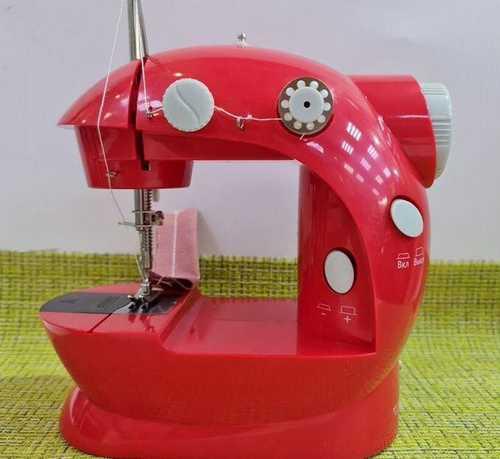 Швейная машинка Leomax помощница