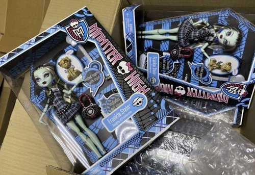 Frankie Stein Monster High базовая 2012