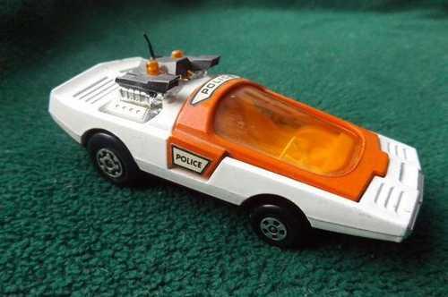 Matchbox Speedkings Гоночный автомобиль полиции