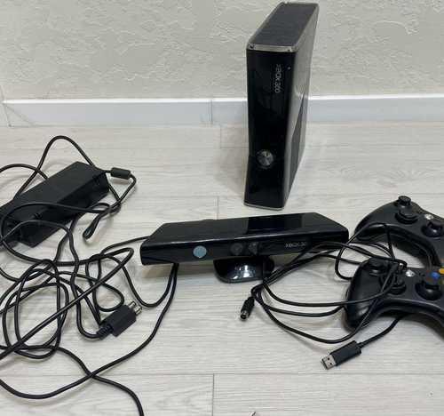 Xbox 360 прошитый freeboot с kinect