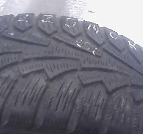 Nokian Tyres Hakkapeliitta RSi 225/40 R18
