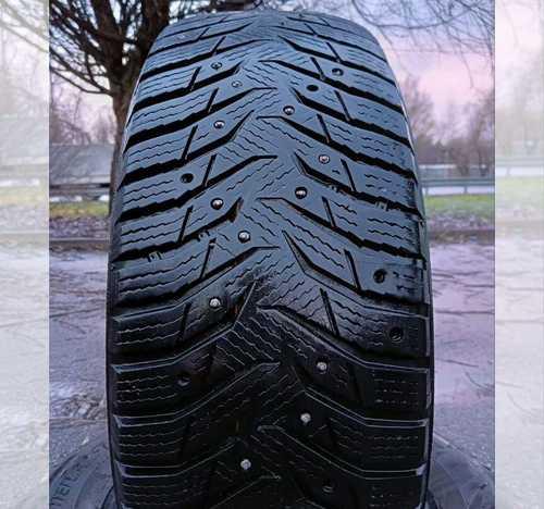 Kumho WinterCraft Ice WI31 215/65 R16 98T