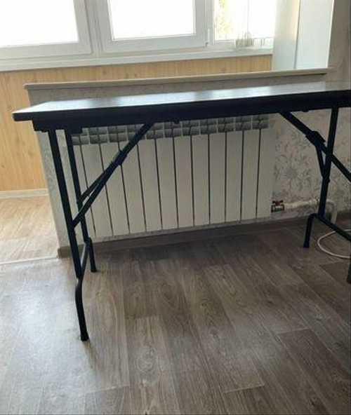 Складной стол для квартиры