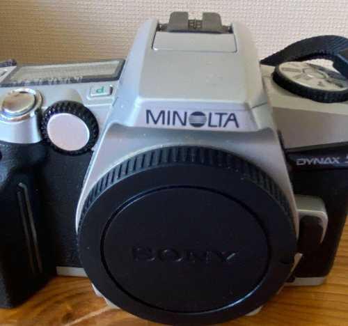 Плёночный фотоаппарат Minolta Dynax 5 (Япония)