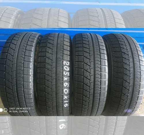 Bridgestone Blizzak VRX 205/60 R16 98R