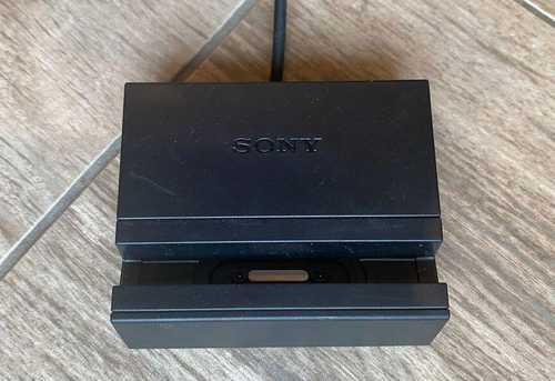Док-станция Sony DK30 для Xperia