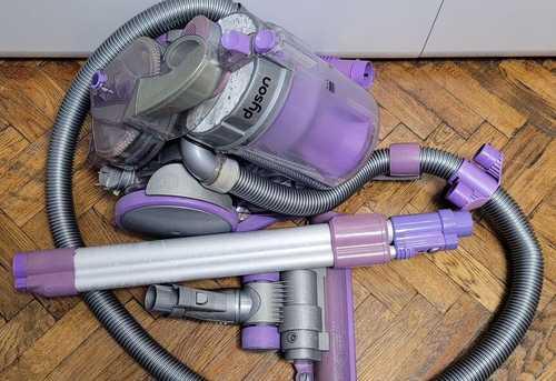 Пылесос Dyson DC05