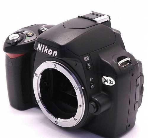 Nikon D40x body (пробег 3435 кадров)