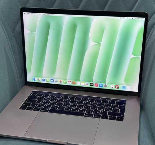 Ростест Apple MacBook Pro 15 2018 TouchBar 16 RAM