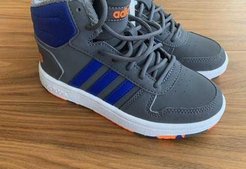 Ботинки adidas демисезоннве