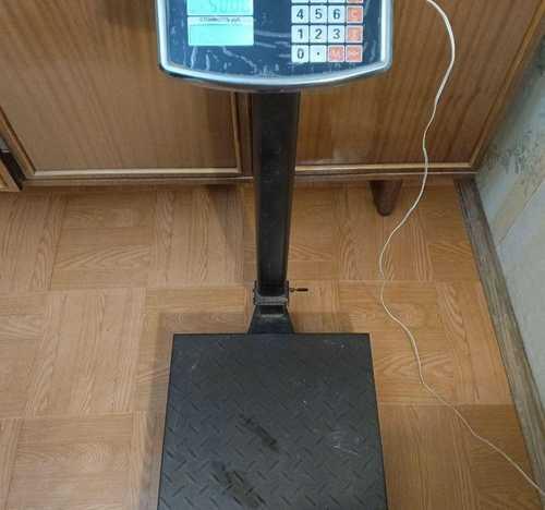 Весы торговые электронные бу