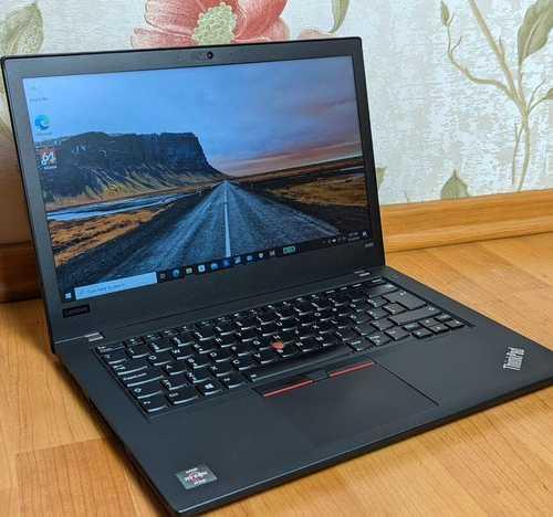 Надёжный Lenovo Thinkpad A485 Ryzen 3 16GB + Vega