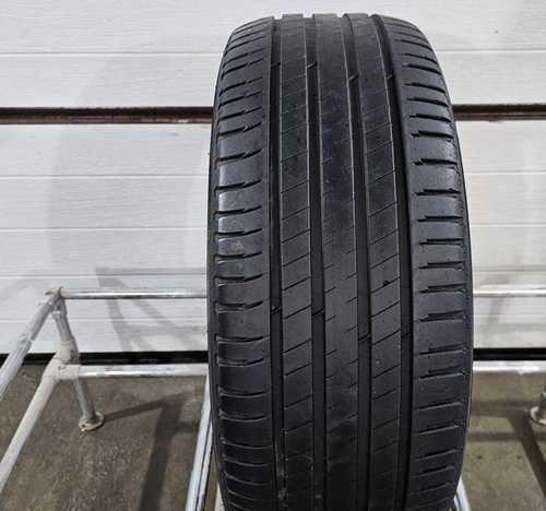 Michelin Latitude Sport 3 235/50 R19