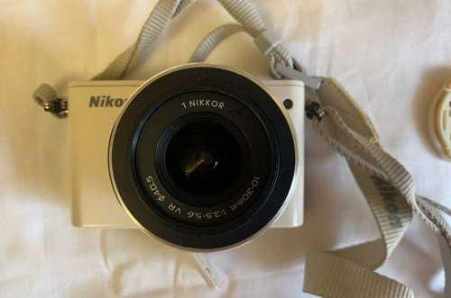 Фотоаппарат Nikon 1 j3+объективы, светофильтры