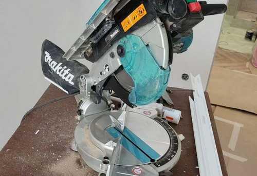 Торцовочная пила Makita LH1040F, 1650 Вт