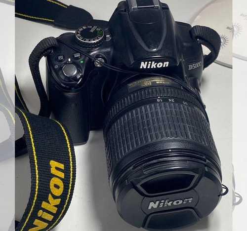 Nikon D5000 фотоаппарат,объектив Nikkor 18-125 мм