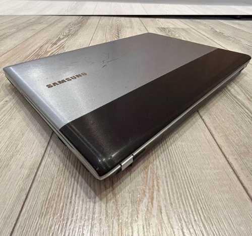 Мощный ноутбук samsung NP-RV520\intel core I5