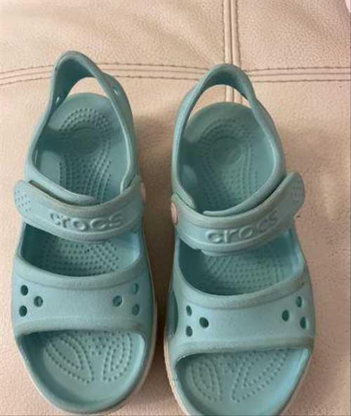 Сандалии crocs c11
