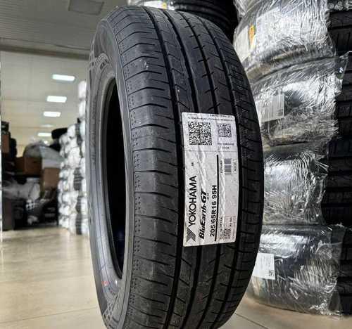 Yokohama BluEarth-GT AE51E 205/65 R16 95H