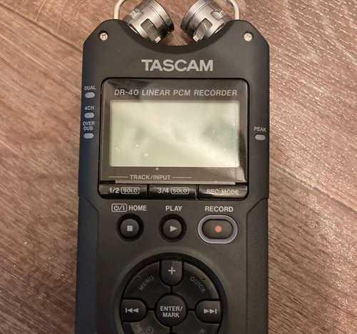 Tascam DR-40