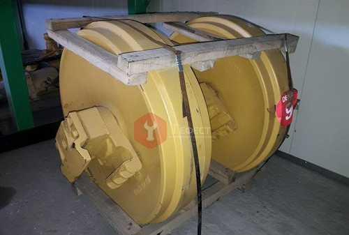 Ленивец Hitachi ZX135US-3 9165598