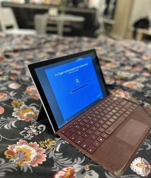 Ноутбук и Планшет Microsoft surface