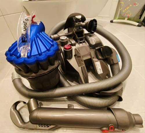 Пылесос Dyson DC23