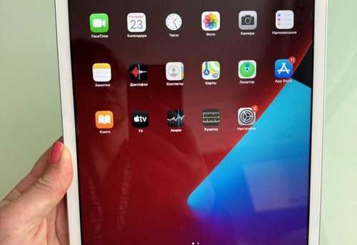 iPad 8 поколения 2020 32 Гб