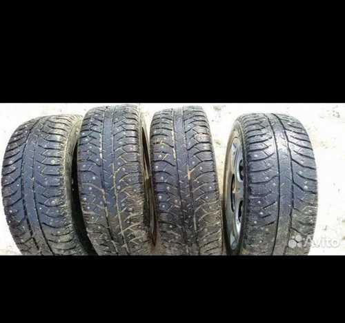 Bridgestone Ice Cruiser 7000 205/55 R16 90B