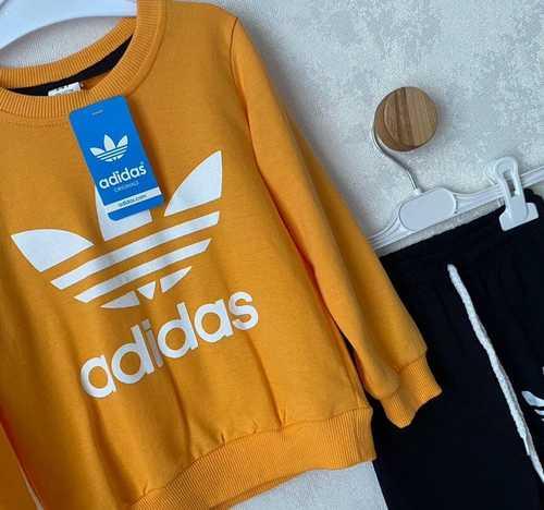 Спортивный костюм adidas детский