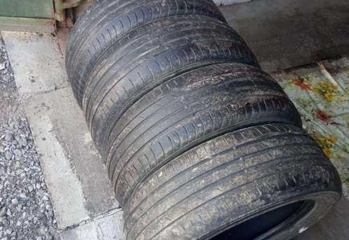 Marshal MU12 215/55 R17 94W