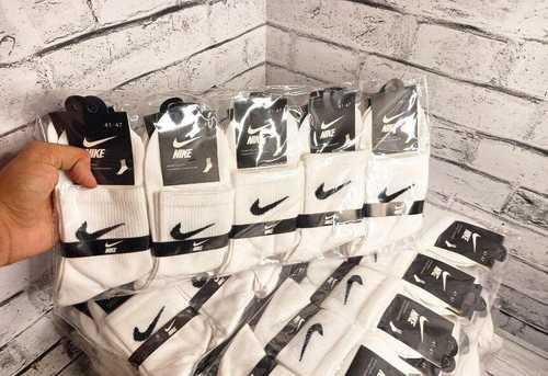 Высокие носки Nike белые