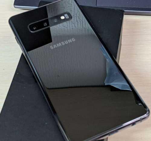 Samsung Galaxy S10  Ceramic, 8/128 ГБ