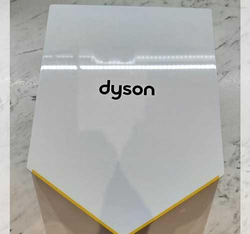 Сушилка для рук Dyson Airblade HU02